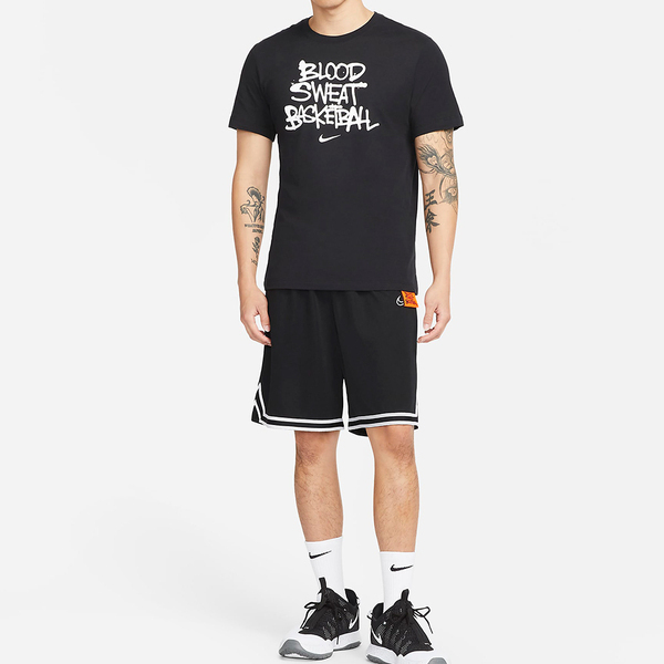 博客來-Nike Dri-FIT Blood Sweat Basketball [DN2977-010] 男 短袖上衣 T恤 黑