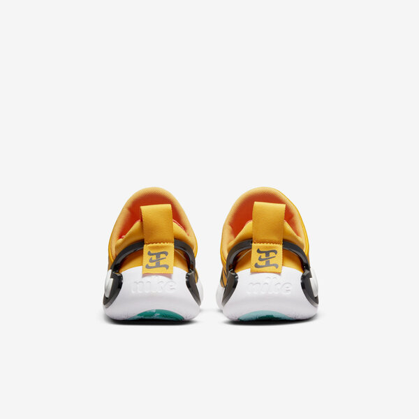 博客來-Nike Dynamo Go Flyease SE PS [DR0270-700] 中童 休閒鞋 運動 慢跑 毛毛蟲 黃
