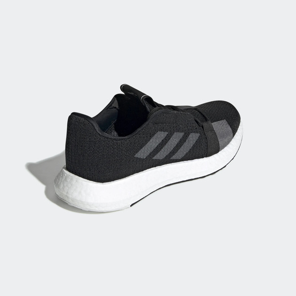 博客來-ADIDAS SENSEBOOST GO M [F33908] 男鞋 運動 慢跑 休閒 避震 透氣 健身 愛迪達 黑灰