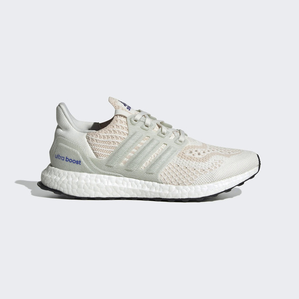 博客來-Adidas Ultraboost 6.0 Dna W [FZ0247] 女鞋 慢跑鞋 運動休閒 馬牌 彈力 支撐 米白